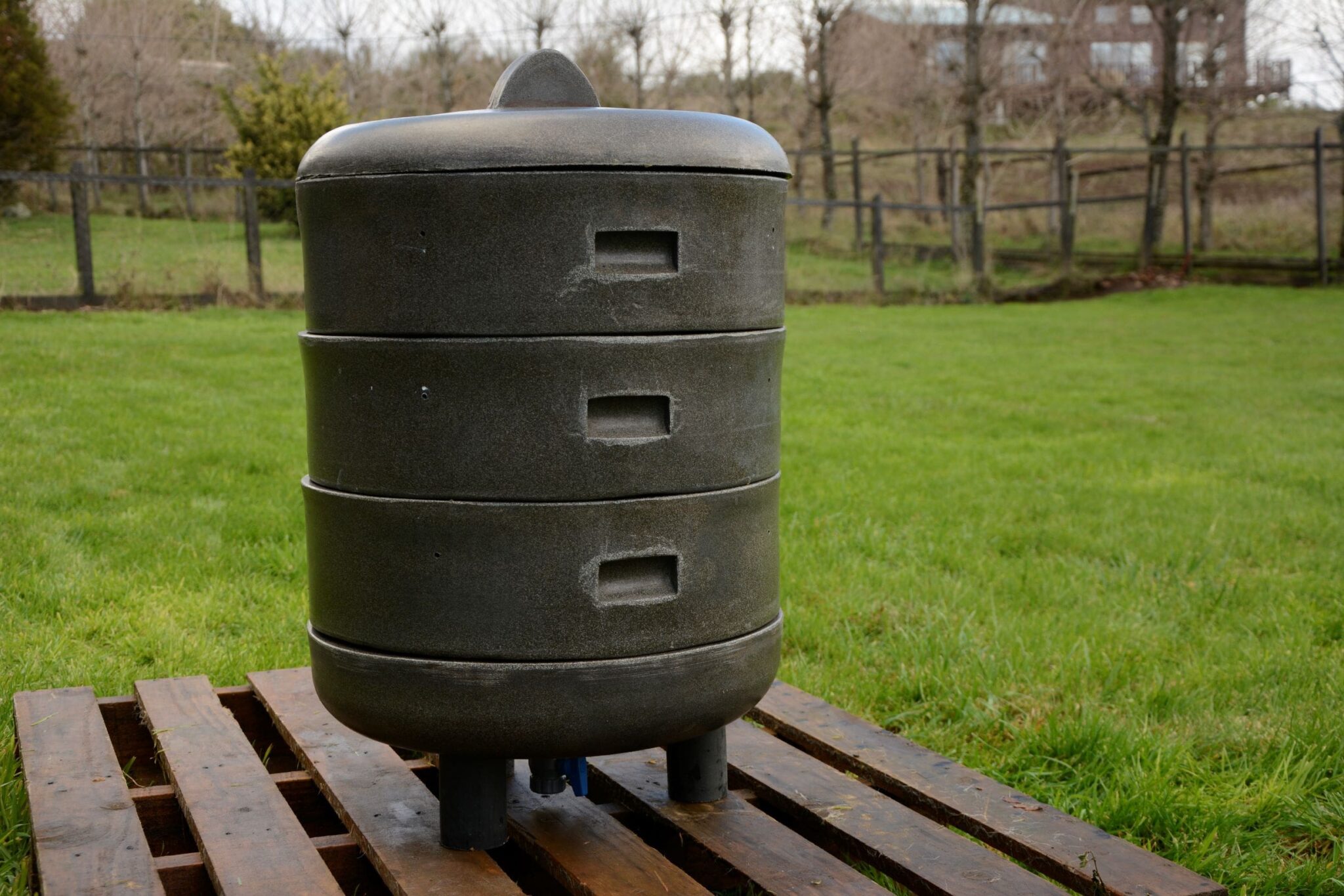 Vermicompostera 100 litros - Regenera Orgánico